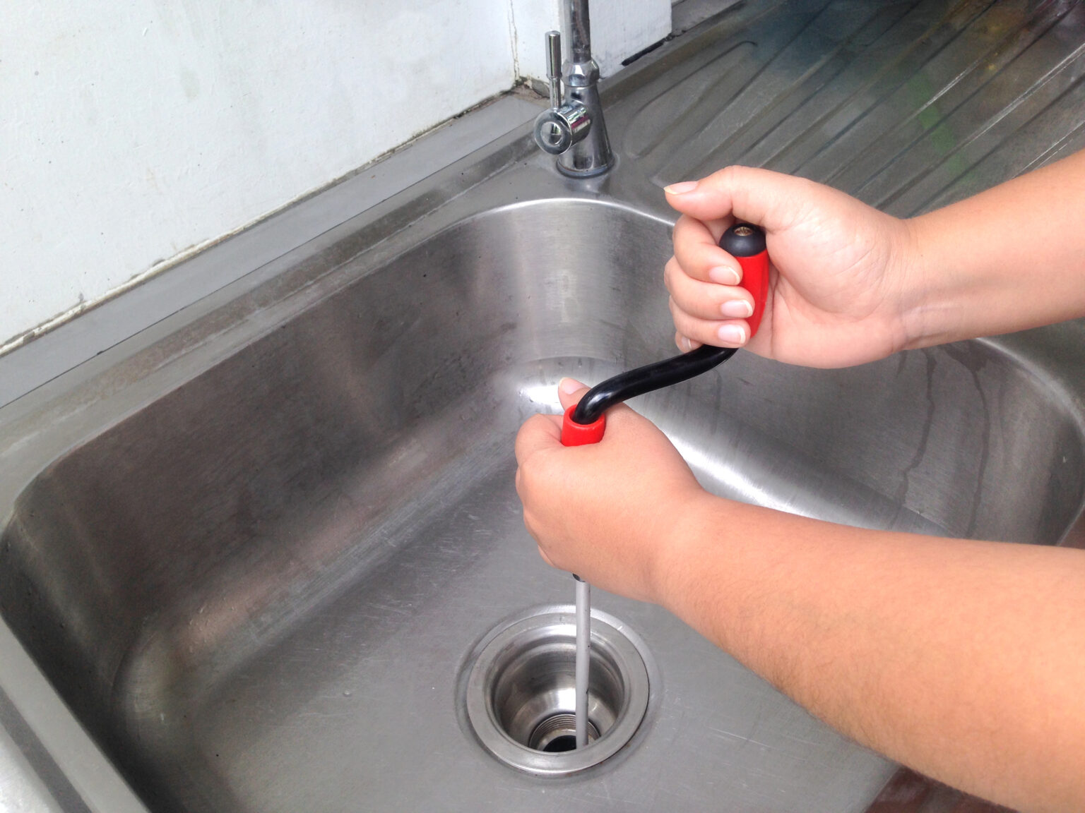 How to Clean a Clogged Drain: A Complete Guide | MyHomePros