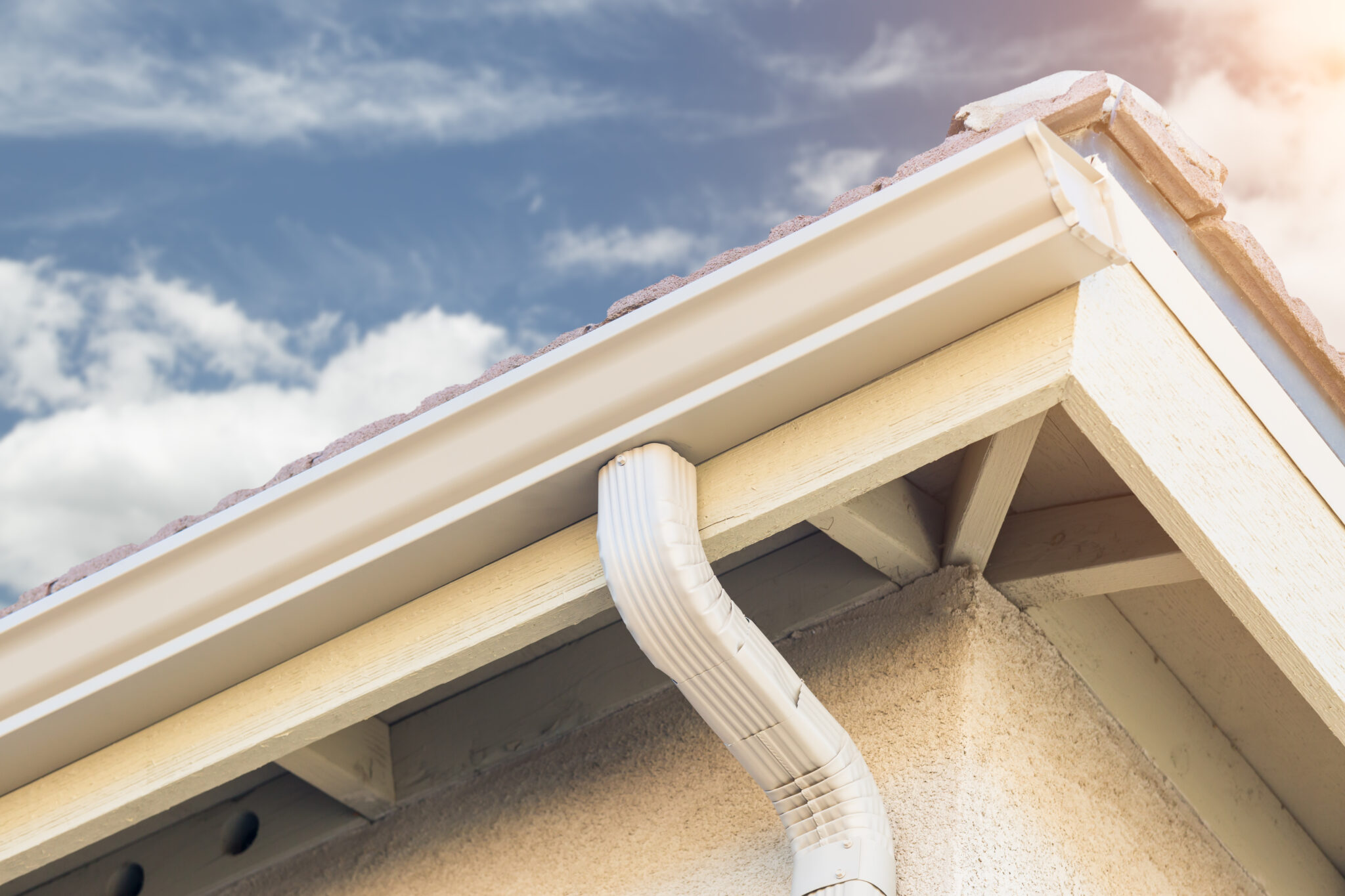 Rain Gutter Alternatives for Your Home | MyHomePros
