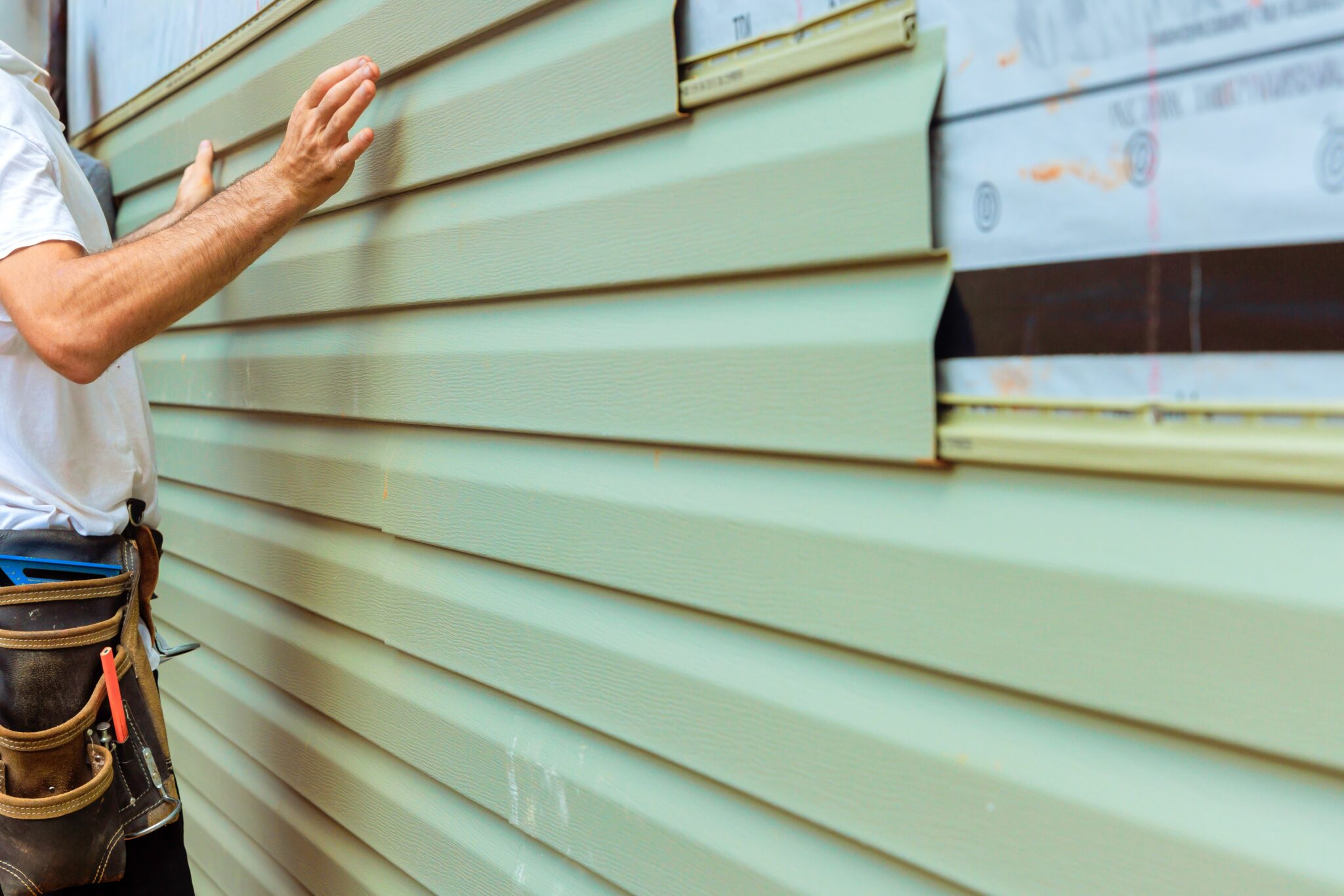 Flashing For Siding: Placement and Protection Tips | MyHomePros
