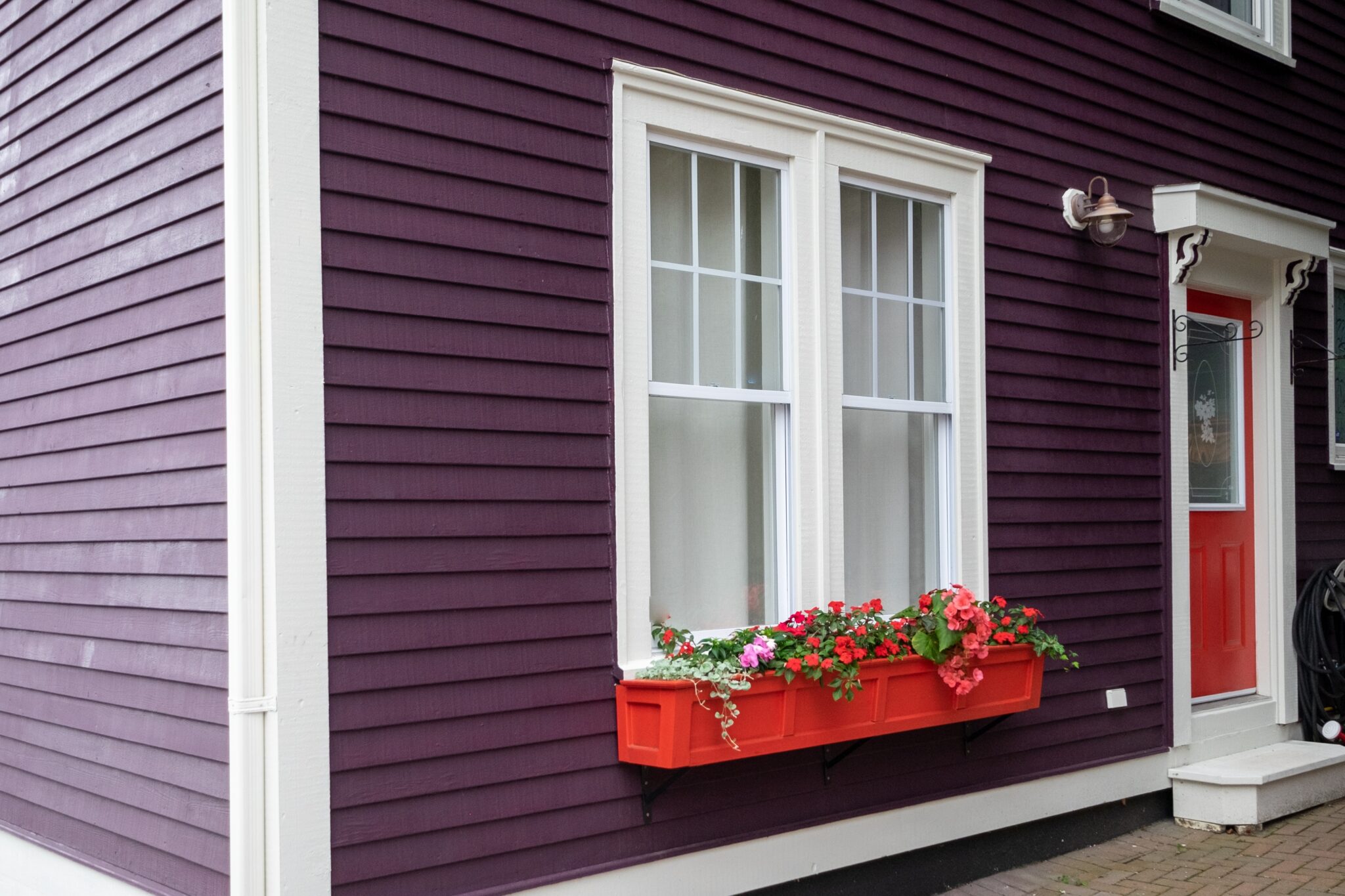 What Is Pop-On Siding? | MyHomePros