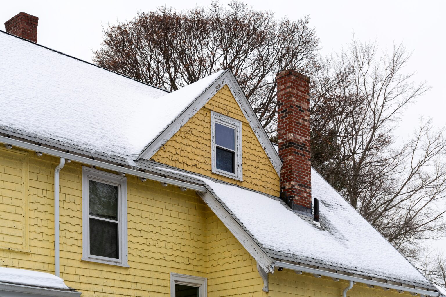 Cold-Weather Siding Installation: Tips for Contractors | MyHomePros